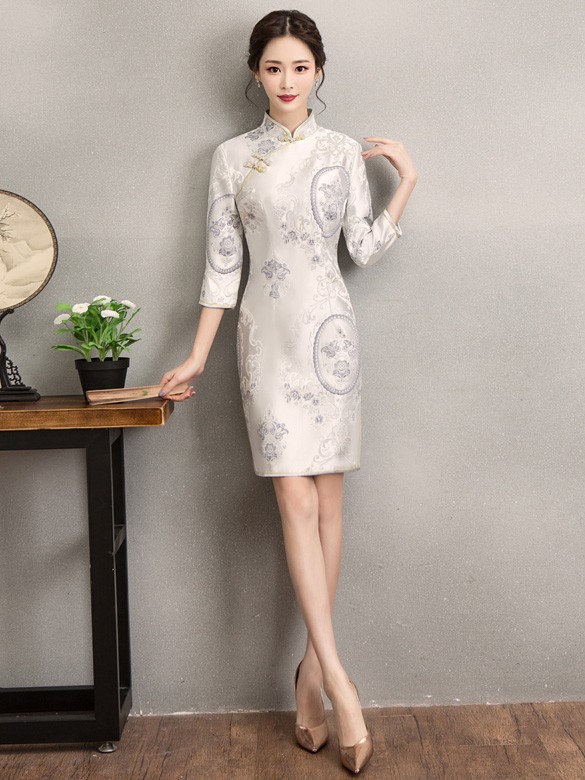 Blue Embroidered Silk Qipao Cheongsam Dress With Long Sleeve
